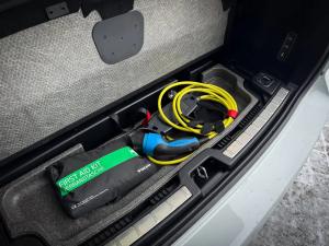 Balts Volvo XC60 2020 Rīga, ar dzinēja tilpumu 2.00 L un nobraukumu 54 tūkst. km par 21200 €, foto 35 vietnē AUTOMOTO.COM.LV