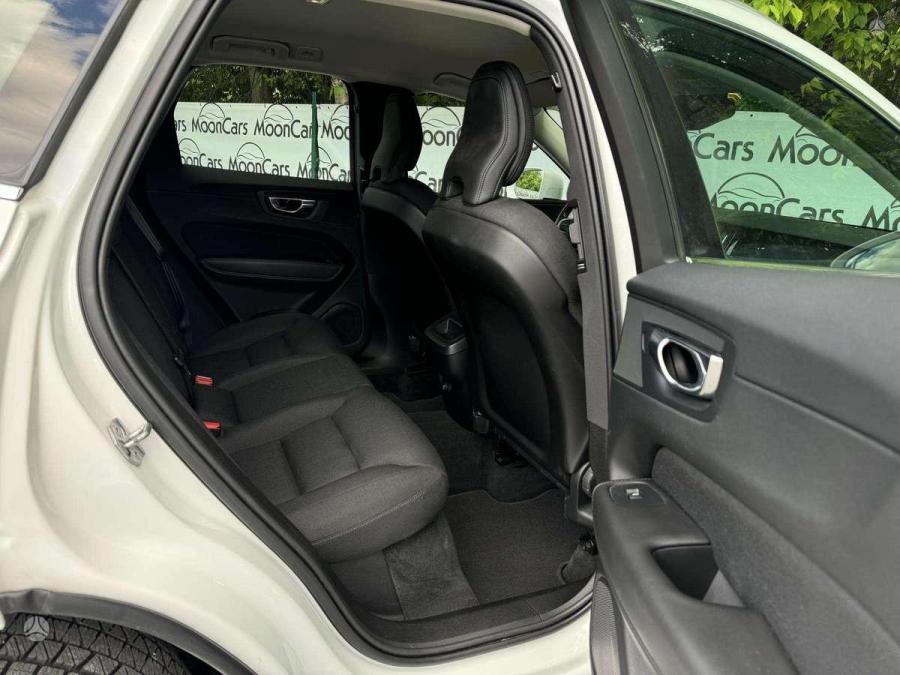 Balts Volvo XC60 2020 Viļņa, ar dzinēja tilpumu 1.97 L un nobraukumu 238 tūkst. km par 19000 €, foto 15 vietnē AUTOMOTO.COM.LV