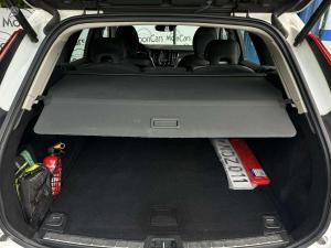 Balts Volvo XC60 2020 Viļņa, ar dzinēja tilpumu 1.97 L un nobraukumu 238 tūkst. km par 19000 €, foto 16 vietnē AUTOMOTO.COM.LV