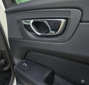 Balts Volvo XC60 2020 Panevēža, ar dzinēja tilpumu 1.97 L un nobraukumu 47 tūkst. km par 24999 €, foto 15 vietnē AUTOMOTO.COM.LV