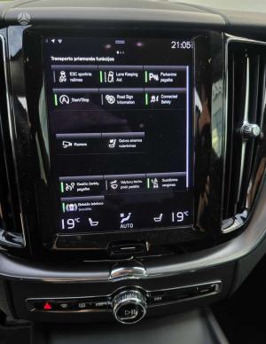 Balts Volvo XC60 2020 Panevēža, ar dzinēja tilpumu 1.97 L un nobraukumu 47 tūkst. km par 24999 €, foto 27 vietnē AUTOMOTO.COM.LV