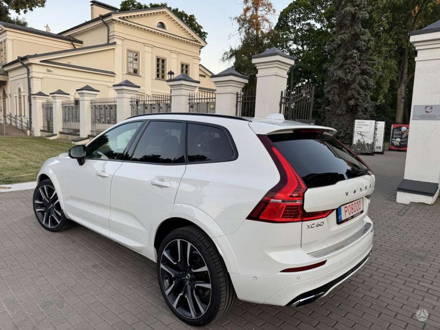 Белый Вольво ХС60 2020 в Вильнюс, объемом двигателя 1.97 л и пробегом 215 тыс. км за 24650 €, фото 41 на AUTOMOTO.COM.LV