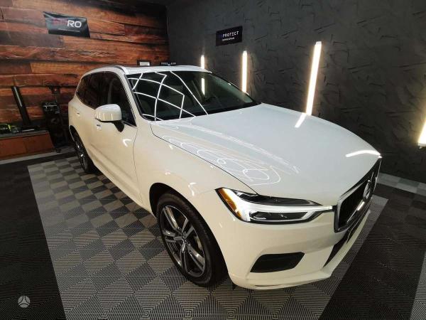 Balts Volvo XC60 2020 Viļņa, ar dzinēja tilpumu 1.97 L un nobraukumu 75 tūkst. km par 26000 €, foto 2 vietnē AUTOMOTO.COM.LV