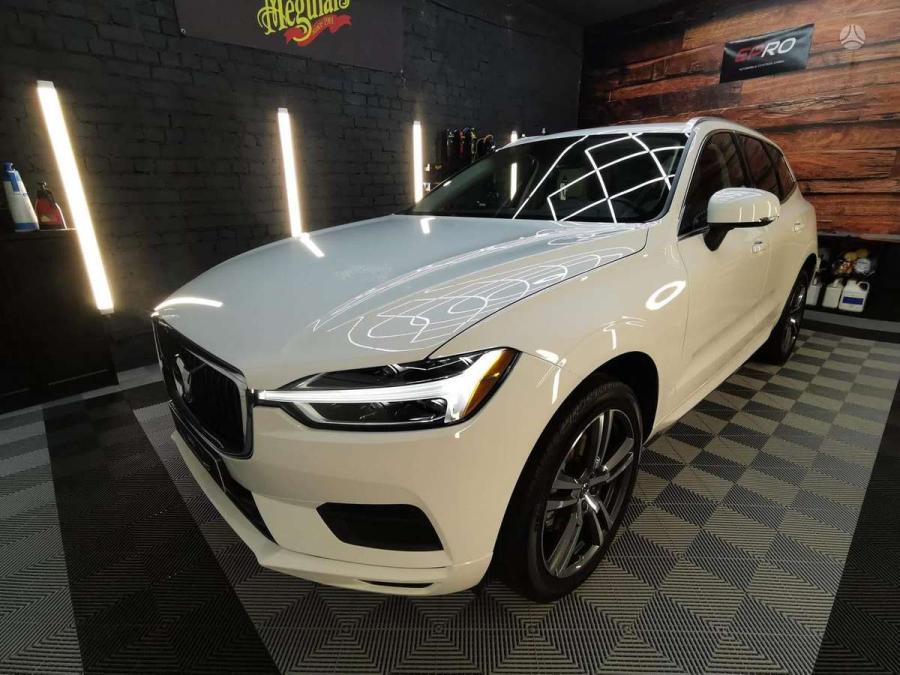 White Volvo XC60 2020 in Vilnius, with an engine capacity of 1.97 L and mileage of 75 thousand km for 26000 €, photo 5 on AUTOMOTO.COM.LV