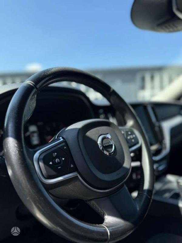 Balts Volvo XC60 2020 Kauņa, ar dzinēja tilpumu 1.97 L un nobraukumu 197 tūkst. km par 21499 €, foto 7 vietnē AUTOMOTO.COM.LV