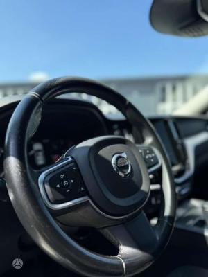Balts Volvo XC60 2020 Kauņa, ar dzinēja tilpumu 1.97 L un nobraukumu 197 tūkst. km par 21499 €, foto 8 vietnē AUTOMOTO.COM.LV