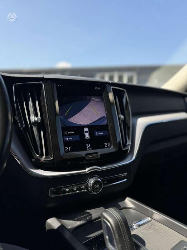 Balts Volvo XC60 2020 Kauņa, ar dzinēja tilpumu 1.97 L un nobraukumu 197 tūkst. km par 21499 €, foto 9 vietnē AUTOMOTO.COM.LV