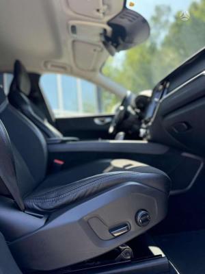 Balts Volvo XC60 2020 Kauņa, ar dzinēja tilpumu 1.97 L un nobraukumu 197 tūkst. km par 21499 €, foto 14 vietnē AUTOMOTO.COM.LV