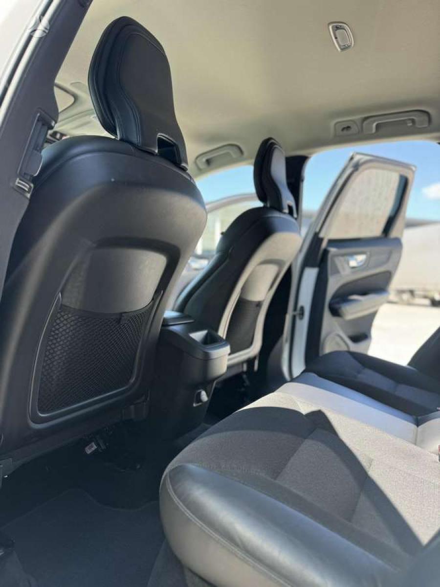 Balts Volvo XC60 2020 Kauņa, ar dzinēja tilpumu 1.97 L un nobraukumu 197 tūkst. km par 21499 €, foto 18 vietnē AUTOMOTO.COM.LV