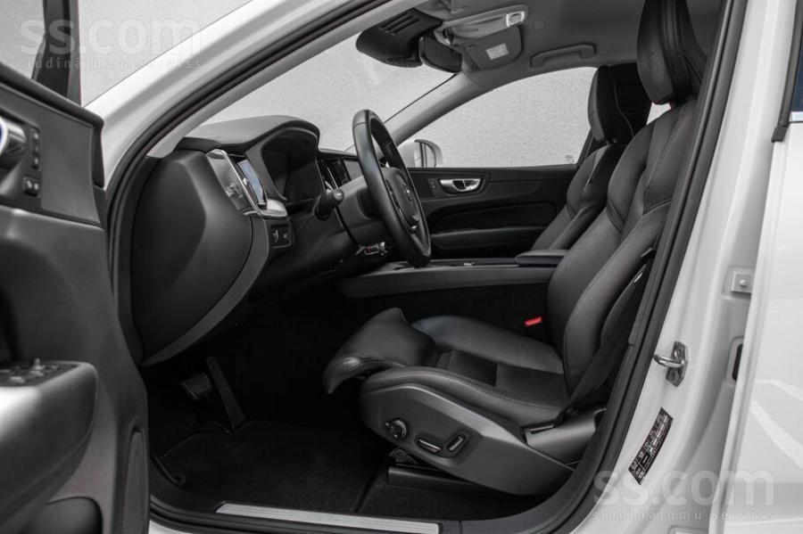 White Volvo XC60 2020 in Riga, with an engine capacity of 2.00 L and mileage of 0 thousand km for 18990 €, photo 9 on AUTOMOTO.COM.LV