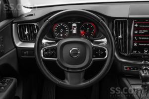 White Volvo XC60 2020 in Riga, with an engine capacity of 2.00 L and mileage of 0 thousand km for 18990 €, photo 20 on AUTOMOTO.COM.LV