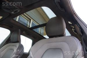 White Volvo XC60 2020 in Tukums, with an engine capacity of 2.00 L and mileage of 85 thousand km for 27800 €, photo 11 on AUTOMOTO.COM.LV