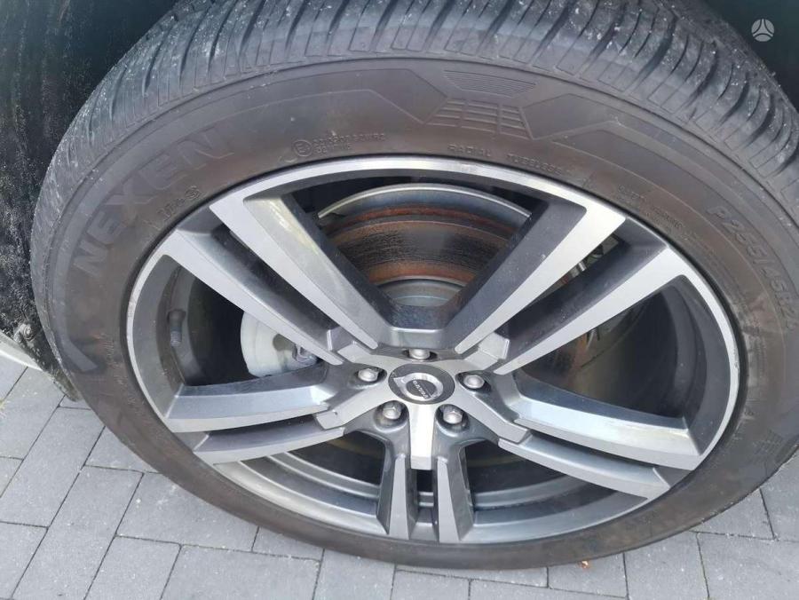 Balts Volvo XC60 2020 Viļņa, ar dzinēja tilpumu 2.00 L un nobraukumu 116 tūkst. km par 15900 €, foto 14 vietnē AUTOMOTO.COM.LV