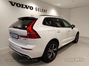 White Volvo XC60 2021 in Tallinn, with an engine capacity of 2.00 L and mileage of 96 thousand km for 32800 €, photo 3 on AUTOMOTO.COM.LV