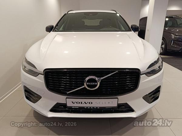 Balts Volvo XC60 2021 Tallina, ar dzinēja tilpumu 2.00 L un nobraukumu 96 tūkst. km par 32800 €, foto 4 vietnē AUTOMOTO.COM.LV