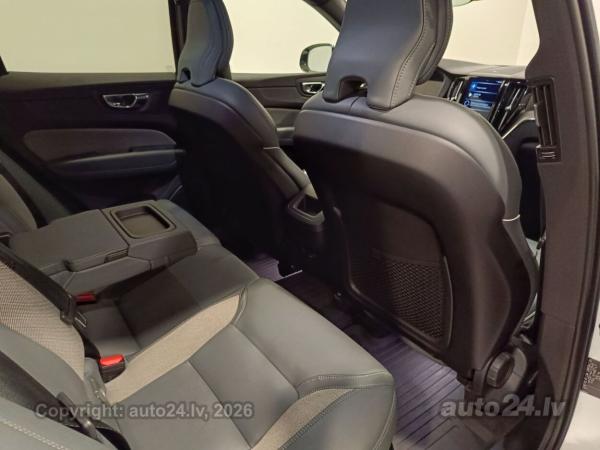 Balts Volvo XC60 2021 Tallina, ar dzinēja tilpumu 2.00 L un nobraukumu 96 tūkst. km par 32800 €, foto 9 vietnē AUTOMOTO.COM.LV
