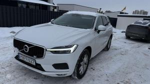 White Volvo XC60 2021 in Kedainiai, with an engine capacity of 2.00 L and mileage of 233 thousand km for 20500 €, photo  on AUTOMOTO.COM.LV