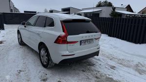 White Volvo XC60 2021 in Kedainiai, with an engine capacity of 2.00 L and mileage of 233 thousand km for 20500 €, photo 4 on AUTOMOTO.COM.LV