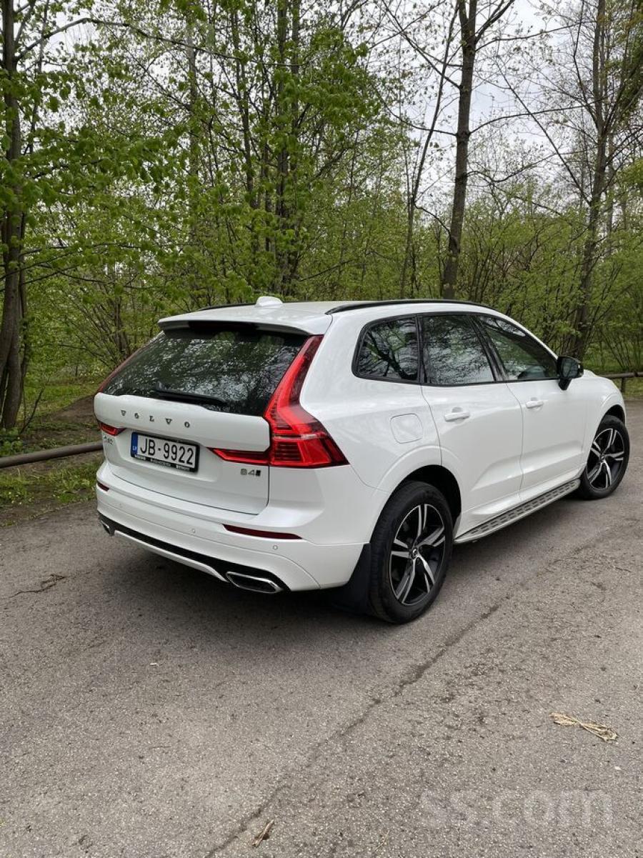 Balts Volvo XC60 2021 Bauska, ar dzinēja tilpumu 2.00 L un nobraukumu 95 tūkst. km par 33000 €, foto 8 vietnē AUTOMOTO.COM.LV