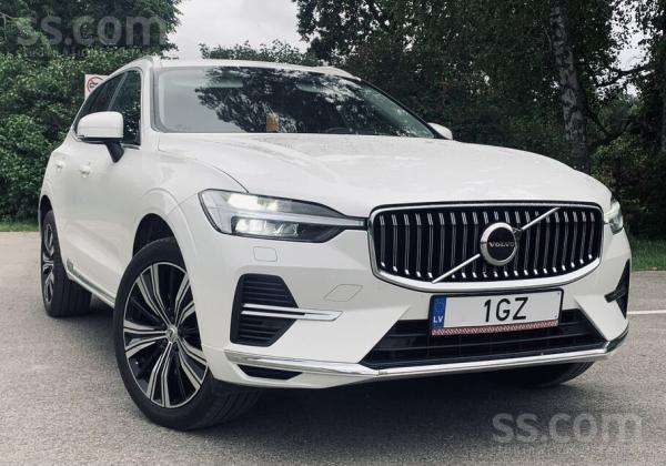 Balts Volvo XC60 2021 Rīga, ar dzinēja tilpumu 2.00 L un nobraukumu 114 tūkst. km par 31450 €, foto 1 vietnē AUTOMOTO.COM.LV