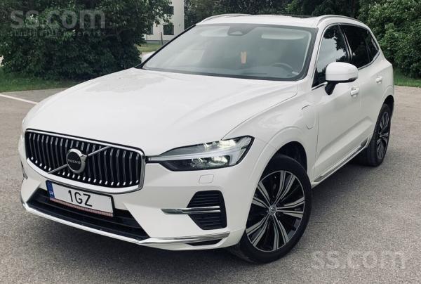Balts Volvo XC60 2021 Rīga, ar dzinēja tilpumu 2.00 L un nobraukumu 114 tūkst. km par 31450 €, foto 2 vietnē AUTOMOTO.COM.LV