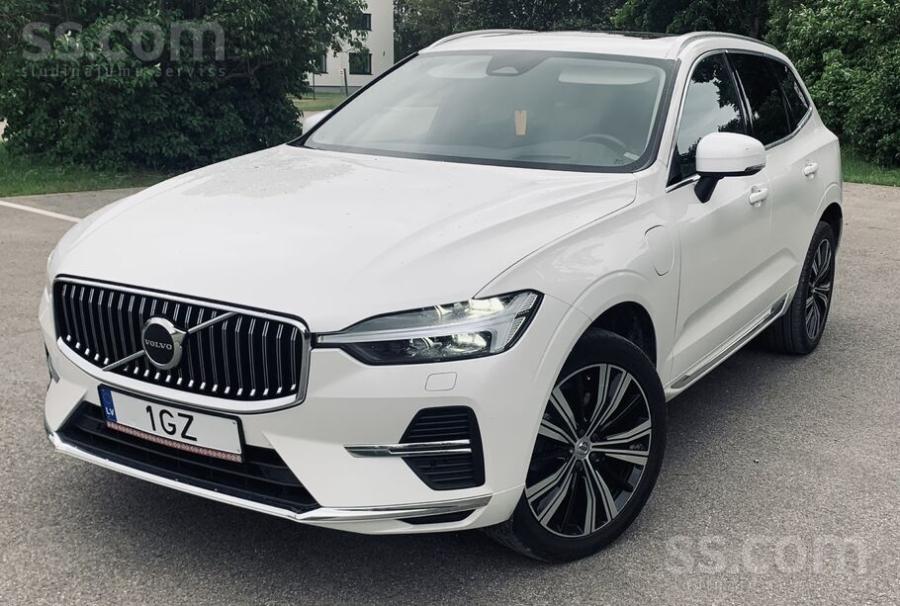 Balts Volvo XC60 2021 Rīga, ar dzinēja tilpumu 2.00 L un nobraukumu 114 tūkst. km par 31450 €, foto 3 vietnē AUTOMOTO.COM.LV