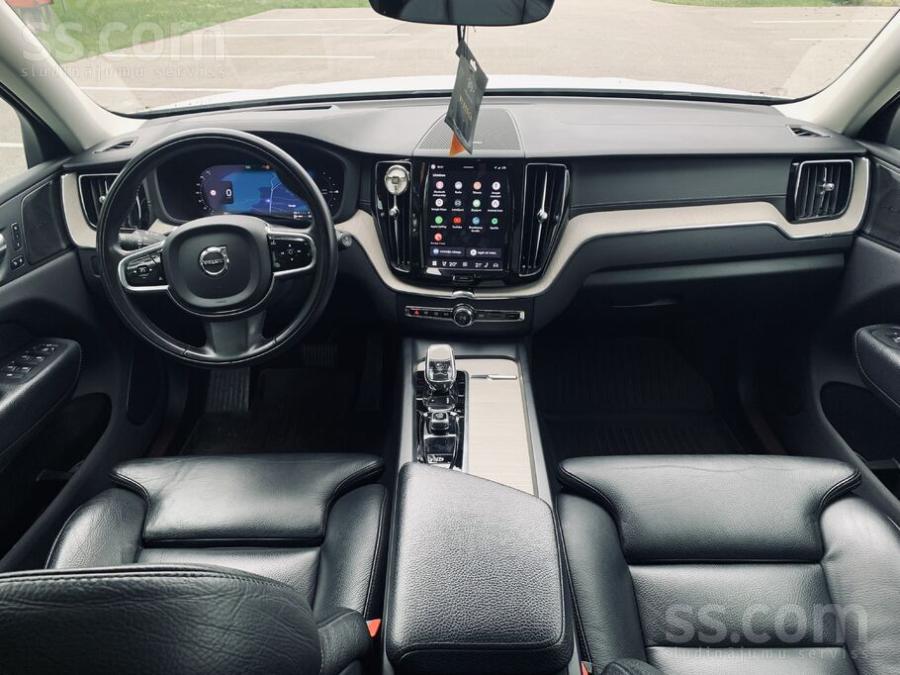 Balts Volvo XC60 2021 Rīga, ar dzinēja tilpumu 2.00 L un nobraukumu 114 tūkst. km par 31450 €, foto 13 vietnē AUTOMOTO.COM.LV