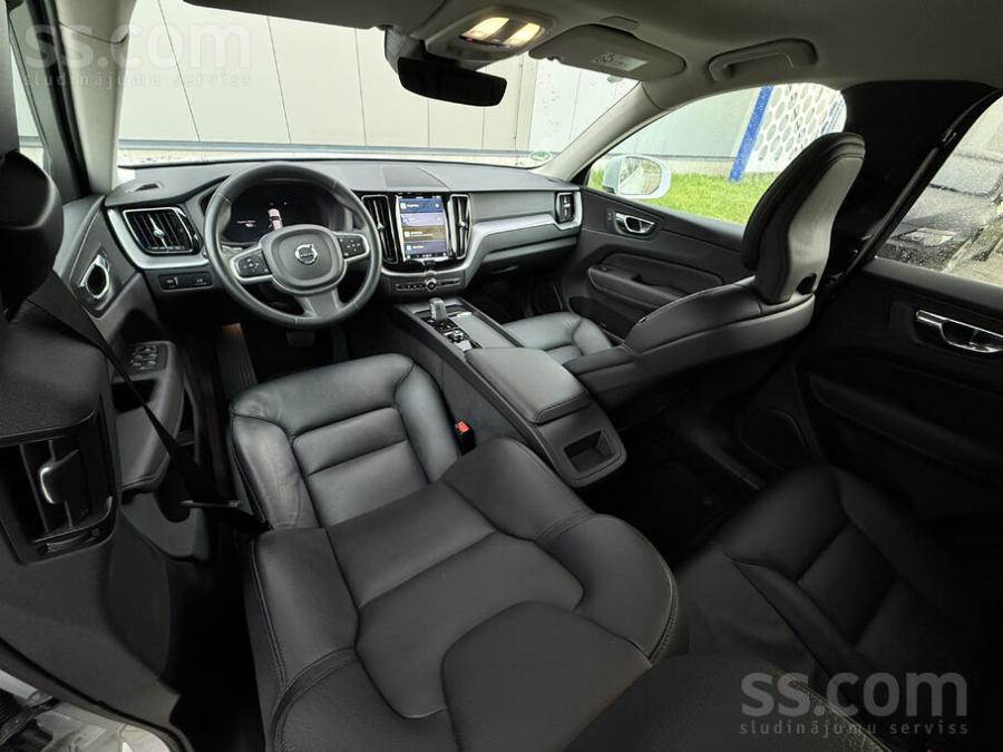 Balts Volvo XC60 2021 Rīga, ar dzinēja tilpumu 2.00 L un nobraukumu 127 tūkst. km par 28550 €, foto 18 vietnē AUTOMOTO.COM.LV