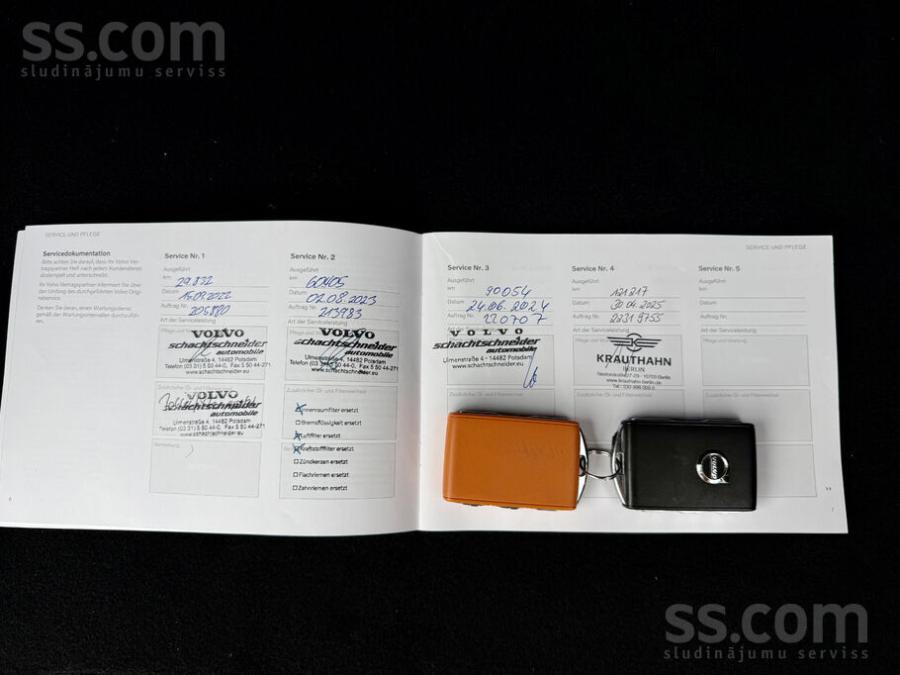 Balts Volvo XC60 2021 Rīga, ar dzinēja tilpumu 2.00 L un nobraukumu 127 tūkst. km par 28550 €, foto 30 vietnē AUTOMOTO.COM.LV