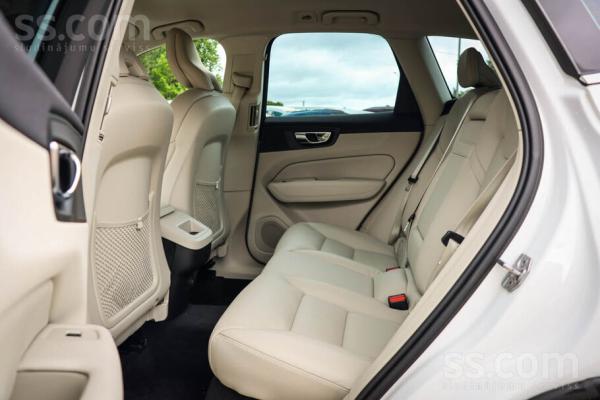 Balts Volvo XC60 2021 Tukums, ar dzinēja tilpumu 2.00 L un nobraukumu 238 tūkst. km par 20990 €, foto 7 vietnē AUTOMOTO.COM.LV
