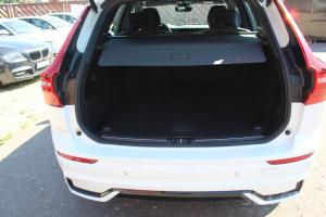 Balts Volvo XC60 2021 Liepāja, ar dzinēja tilpumu 2.00 L un nobraukumu 120 tūkst. km par 28500 €, foto 6 vietnē AUTOMOTO.COM.LV