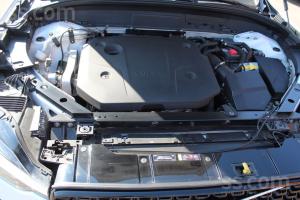 Balts Volvo XC60 2021 Liepāja, ar dzinēja tilpumu 2.00 L un nobraukumu 120 tūkst. km par 28500 €, foto 19 vietnē AUTOMOTO.COM.LV