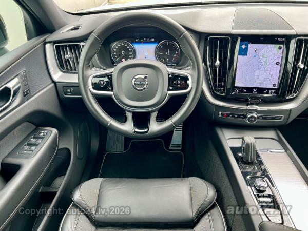 Balts Volvo XC60 2021 Tallina, ar dzinēja tilpumu 2.00 L un nobraukumu 139 tūkst. km par 29999 €, foto 8 vietnē AUTOMOTO.COM.LV