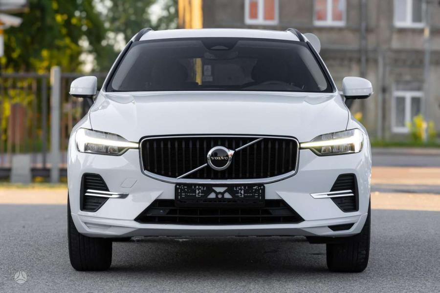 Balts Volvo XC60 2021 Jelgava, ar dzinēja tilpumu 1.97 L un nobraukumu 248 tūkst. km par 20200 €, foto 3 vietnē AUTOMOTO.COM.LV