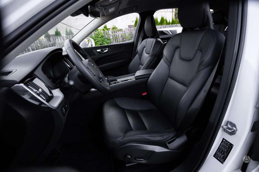 Balts Volvo XC60 2021 Jelgava, ar dzinēja tilpumu 1.97 L un nobraukumu 248 tūkst. km par 20200 €, foto 8 vietnē AUTOMOTO.COM.LV