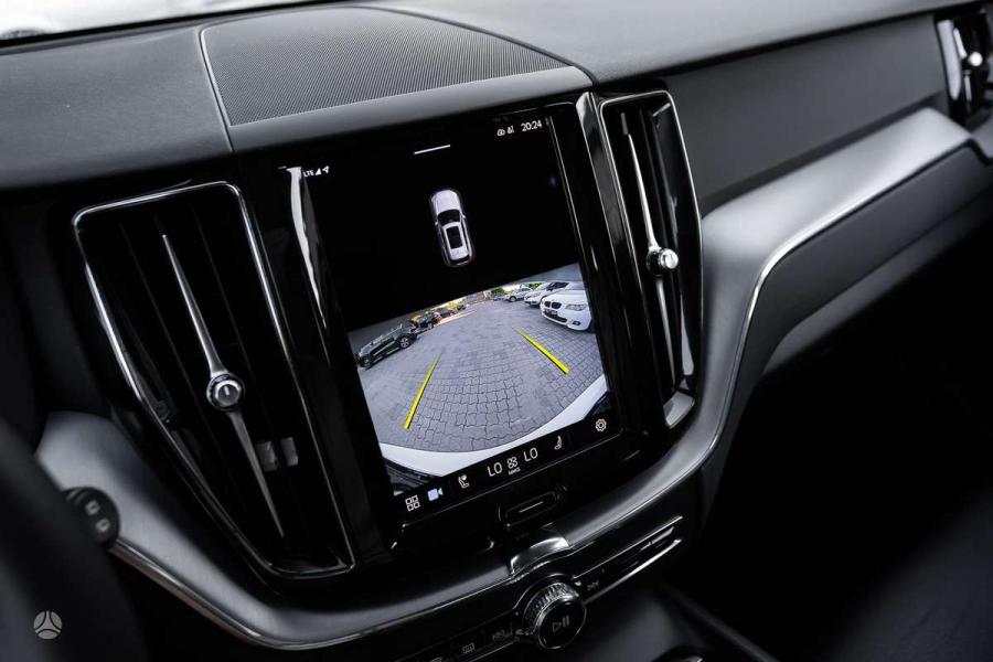 Balts Volvo XC60 2021 Jelgava, ar dzinēja tilpumu 1.97 L un nobraukumu 248 tūkst. km par 20200 €, foto 10 vietnē AUTOMOTO.COM.LV