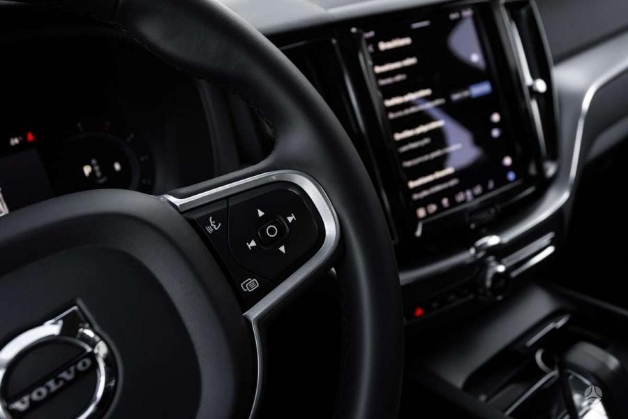 Balts Volvo XC60 2021 Jelgava, ar dzinēja tilpumu 1.97 L un nobraukumu 248 tūkst. km par 20200 €, foto 17 vietnē AUTOMOTO.COM.LV