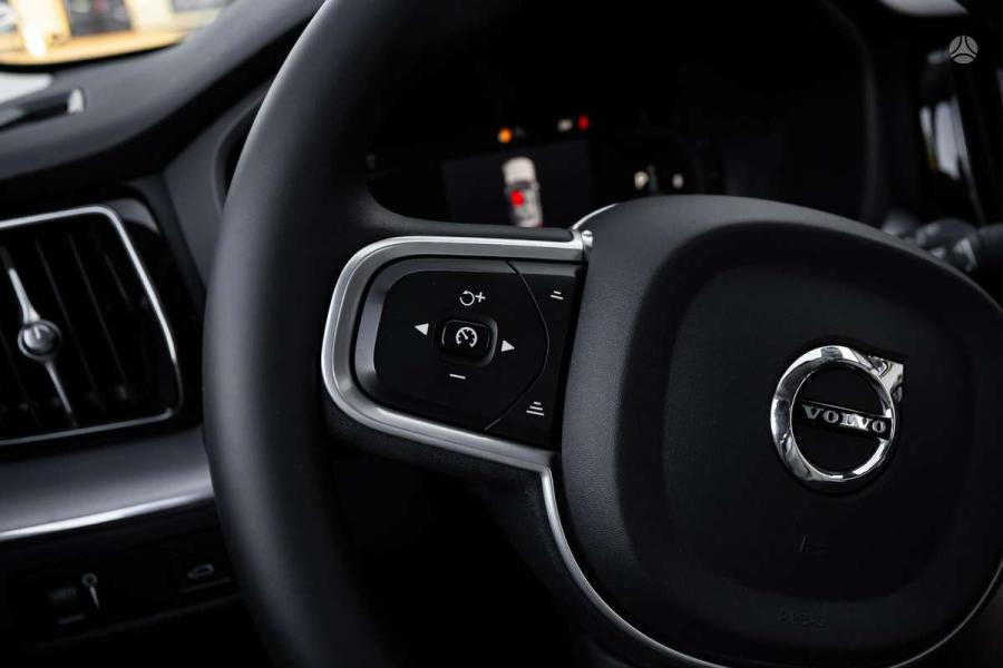 Balts Volvo XC60 2021 Jelgava, ar dzinēja tilpumu 1.97 L un nobraukumu 248 tūkst. km par 20200 €, foto 18 vietnē AUTOMOTO.COM.LV