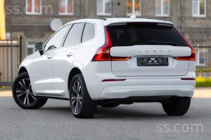White Volvo XC60 2021 in Riga, with an engine capacity of 2.00 L and mileage of 0 thousand km for 21200 €, photo 5 on AUTOMOTO.COM.LV