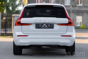 White Volvo XC60 2021 in Riga, with an engine capacity of 2.00 L and mileage of 0 thousand km for 21200 €, photo 6 on AUTOMOTO.COM.LV