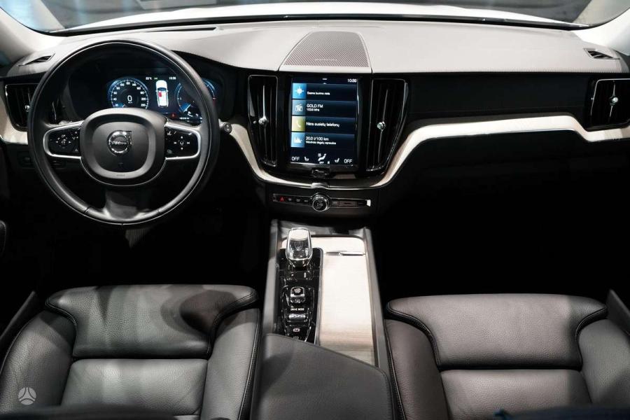 Balts Volvo XC60 2021 Viļņa, ar dzinēja tilpumu 1.97 L un nobraukumu 148 tūkst. km par 31700 €, foto 10 vietnē AUTOMOTO.COM.LV