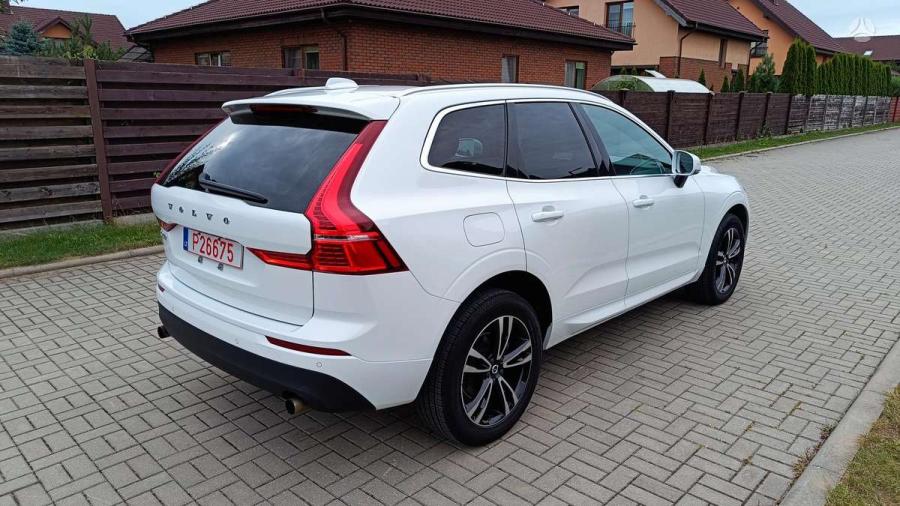 White Volvo XC60 2021 in Klaipeda, with an engine capacity of 2.00 L and mileage of 90 thousand km for 22000 €, photo 6 on AUTOMOTO.COM.LV