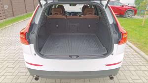 White Volvo XC60 2021 in Klaipeda, with an engine capacity of 2.00 L and mileage of 90 thousand km for 22000 €, photo 17 on AUTOMOTO.COM.LV
