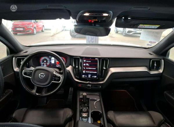 Balts Volvo XC60 2021 Viļņa, ar dzinēja tilpumu 1.97 L un nobraukumu 167 tūkst. km par 29990 €, foto 6 vietnē AUTOMOTO.COM.LV