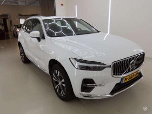 White Volvo XC60 2021 in Vilnius, with an engine capacity of 1.97 L and mileage of 255 thousand km for 23990 €, photo 3 on AUTOMOTO.COM.LV