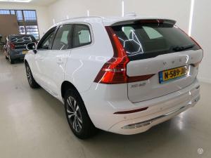 White Volvo XC60 2021 in Vilnius, with an engine capacity of 1.97 L and mileage of 255 thousand km for 23990 €, photo 5 on AUTOMOTO.COM.LV