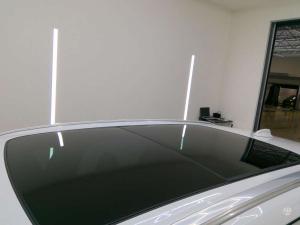 White Volvo XC60 2021 in Vilnius, with an engine capacity of 1.97 L and mileage of 255 thousand km for 23990 €, photo 15 on AUTOMOTO.COM.LV