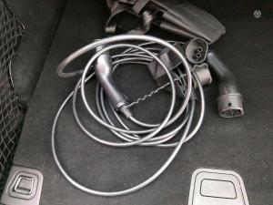 White Volvo XC60 2021 in Vilnius, with an engine capacity of 1.97 L and mileage of 255 thousand km for 23990 €, photo 17 on AUTOMOTO.COM.LV