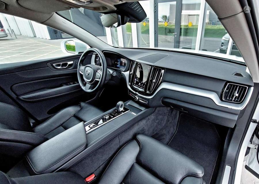 Balts Volvo XC60 2021 Viļņa, ar dzinēja tilpumu 1.97 L un nobraukumu 255 tūkst. km par 23300 €, foto 20 vietnē AUTOMOTO.COM.LV