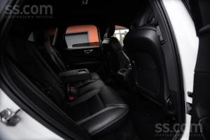 Balts Volvo XC60 2021 Jelgava, ar dzinēja tilpumu 2.00 L un nobraukumu 0 tūkst. km par 22500 €, foto 11 vietnē AUTOMOTO.COM.LV